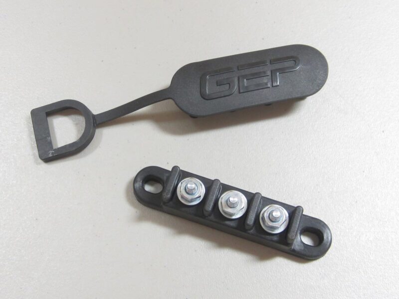 30 Amp Multi-Position Junction Stud with Cover - CE Auto Electric ...